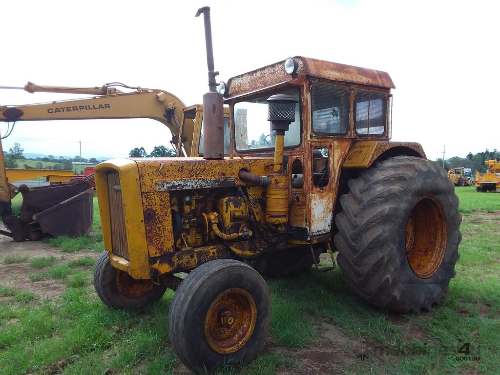 Used chamberlain C670 Tractors (778048)