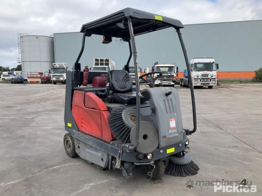 Used hako 2017 Hako Ride On Sweeper in , - Listed on Machines4u