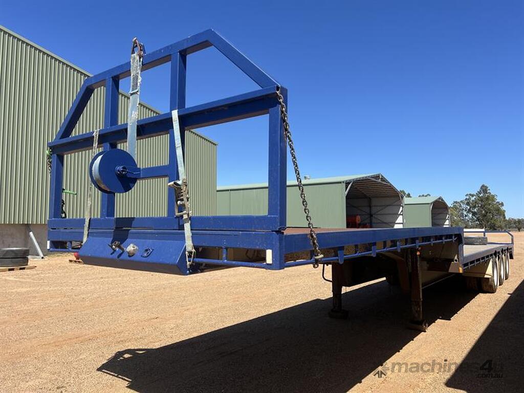 Buy Used SMITH BROTHERS Smith Brothers 45ft Tri Axle Trailer Trailers ...