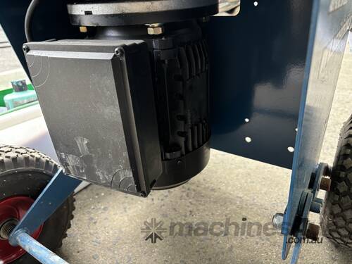 Used 1 x Aussie Wheel Shine Polishing Set Tool Boxes (1046149) - Listed ...