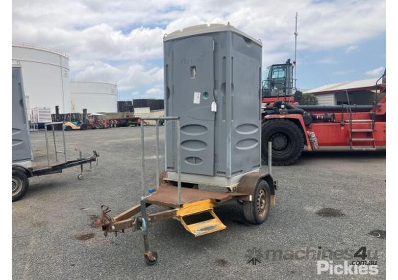 Buy Used 2010 Just Trailers 2010 Just Trailers Single Axle Mobile ...