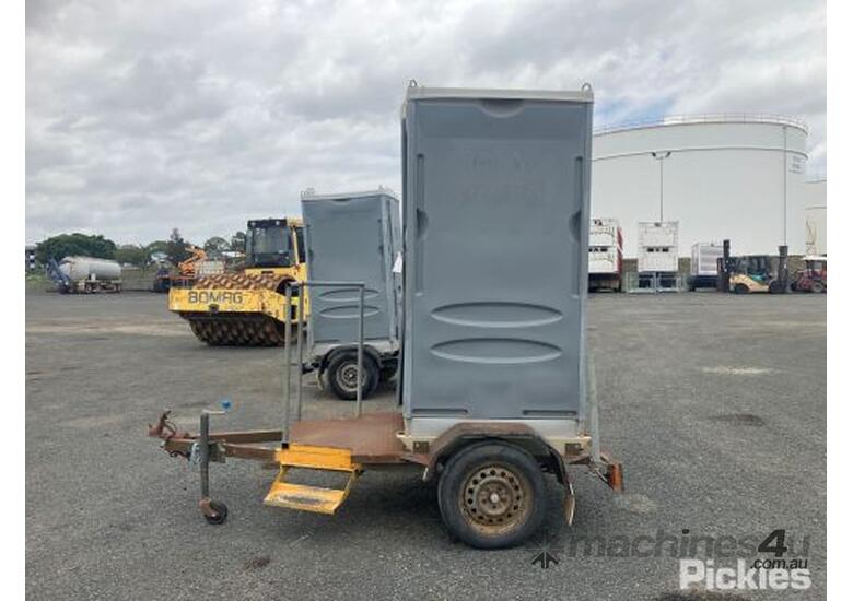 Buy Used 2010 Just Trailers 2010 Just Trailers Single Axle Mobile ...
