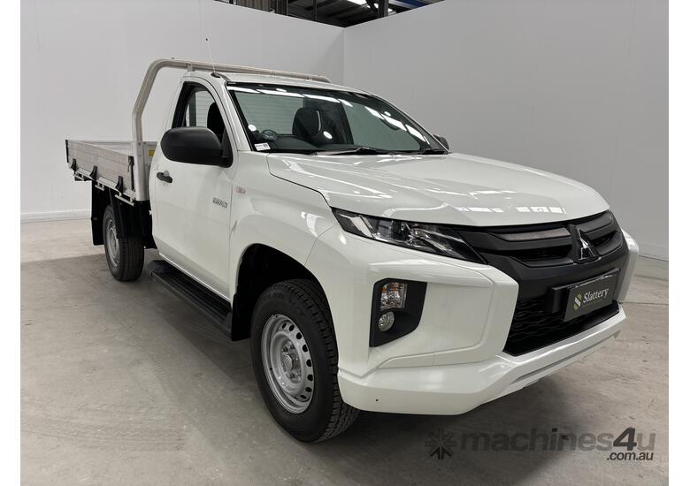 Buy Used 2023 Mitsubishi 2023 Mitsubishi Triton GLX 4x2 Single Cab ...