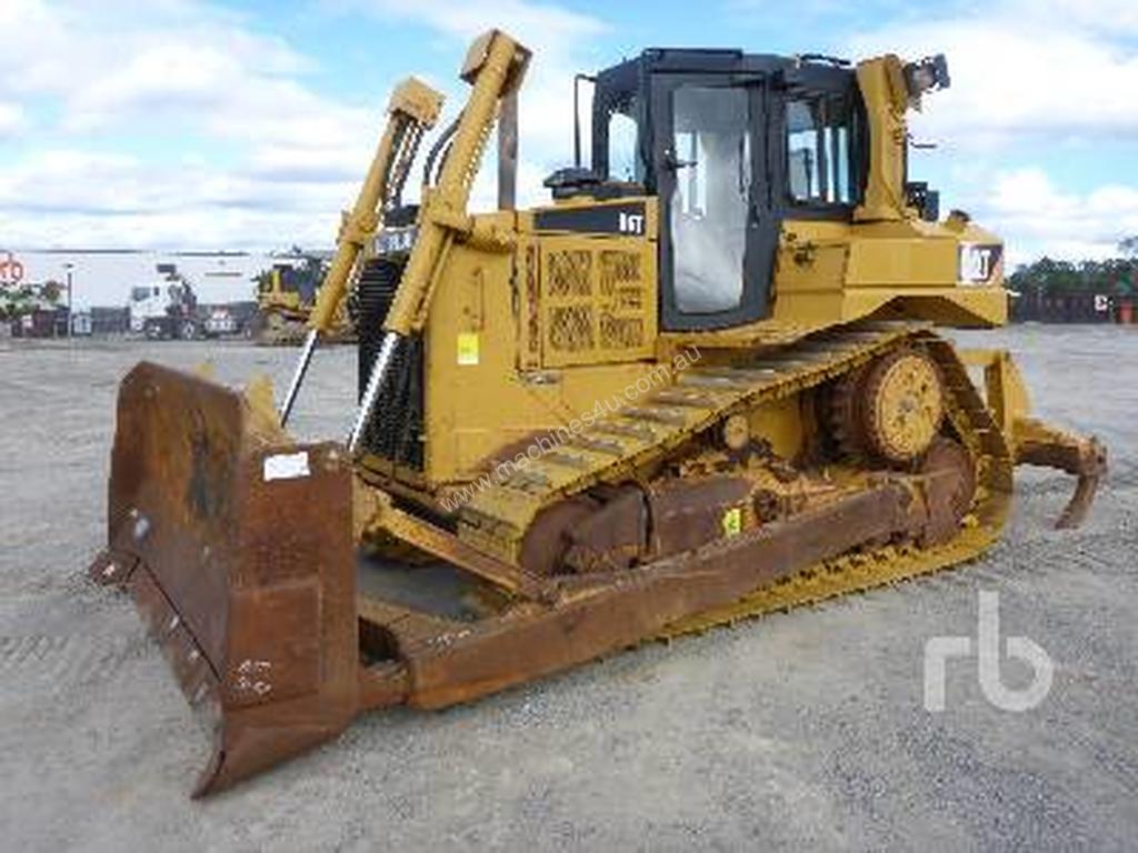 Used 2010 Caterpillar D6T Dozer in , - Listed on Machines4u