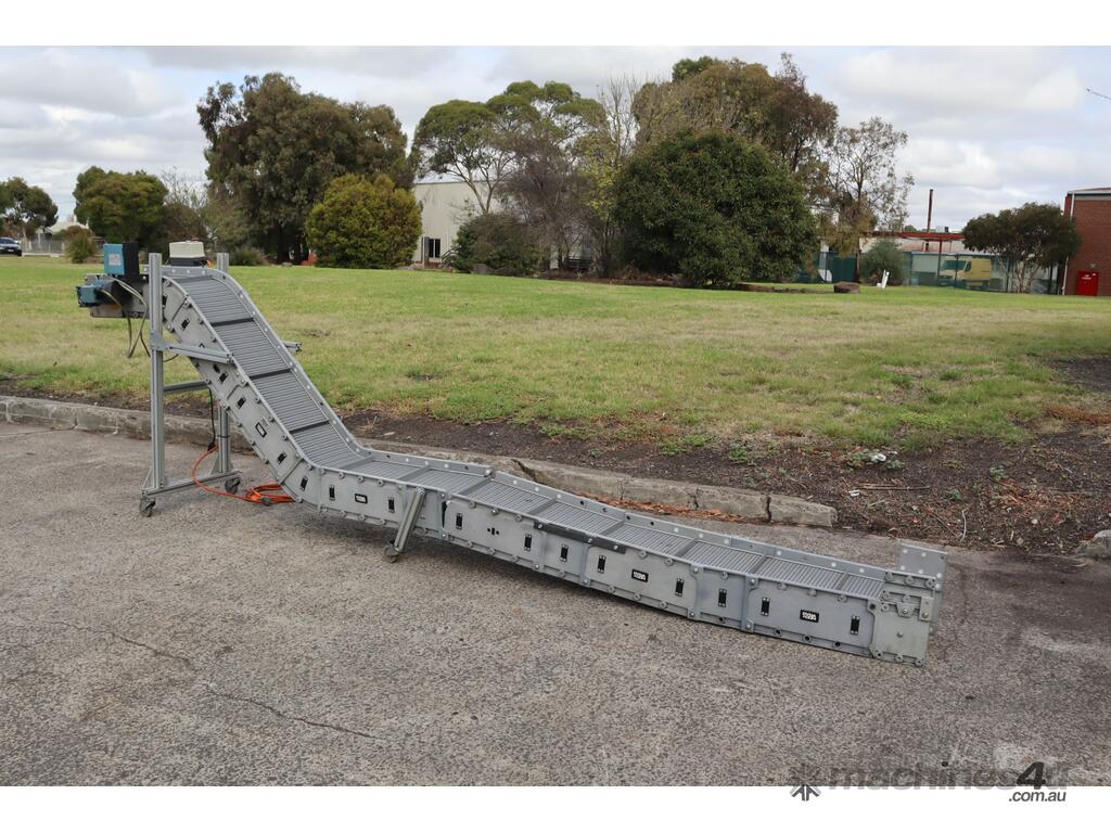 Used dynacon Incline Conveyor with Cleated Plastic Modular Belt - 3 65m ...