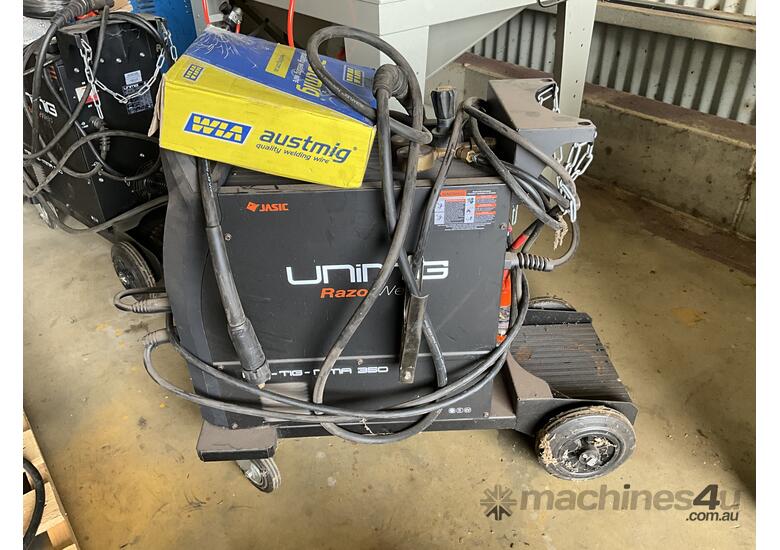 Used Unimig Razor 350k Welder (1075551) - Listed on Machines4u