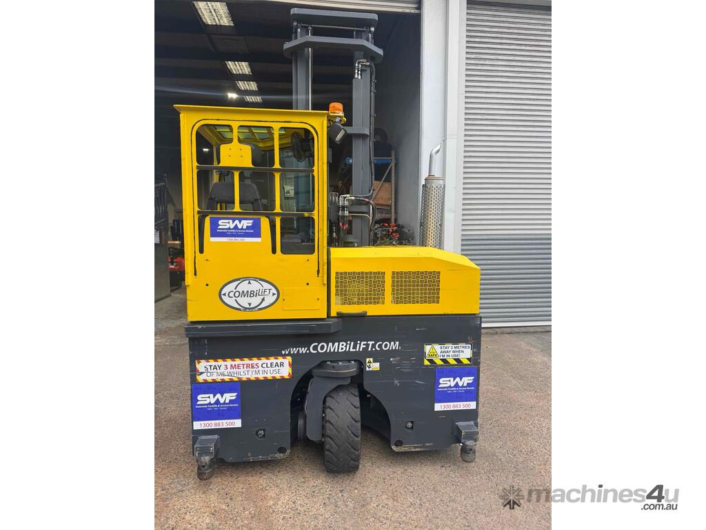 Used 2017 combilift C3000 Side Loader Forklift (1113251)