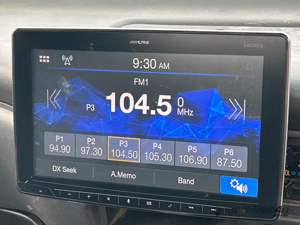 Buy Used 2006 Isuzu NPR 250 Trucks (1115151) - Listed on Machines4u