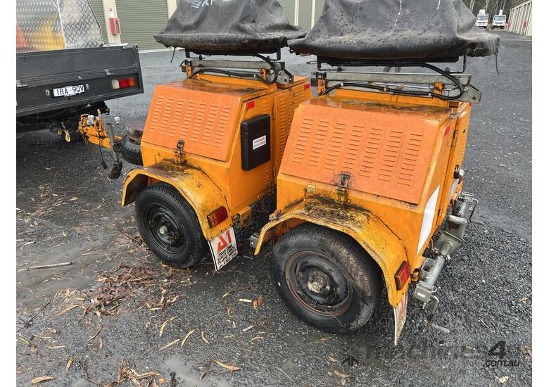 Used 2001 TTF 2001 TTF Dual Box Portable Traffic Light Trailers - VIC ...