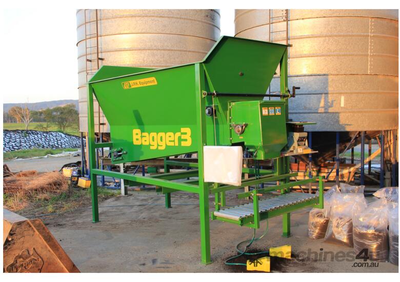 New jph equipment Bagging Plant- For Bagging sand wood bark chips ...