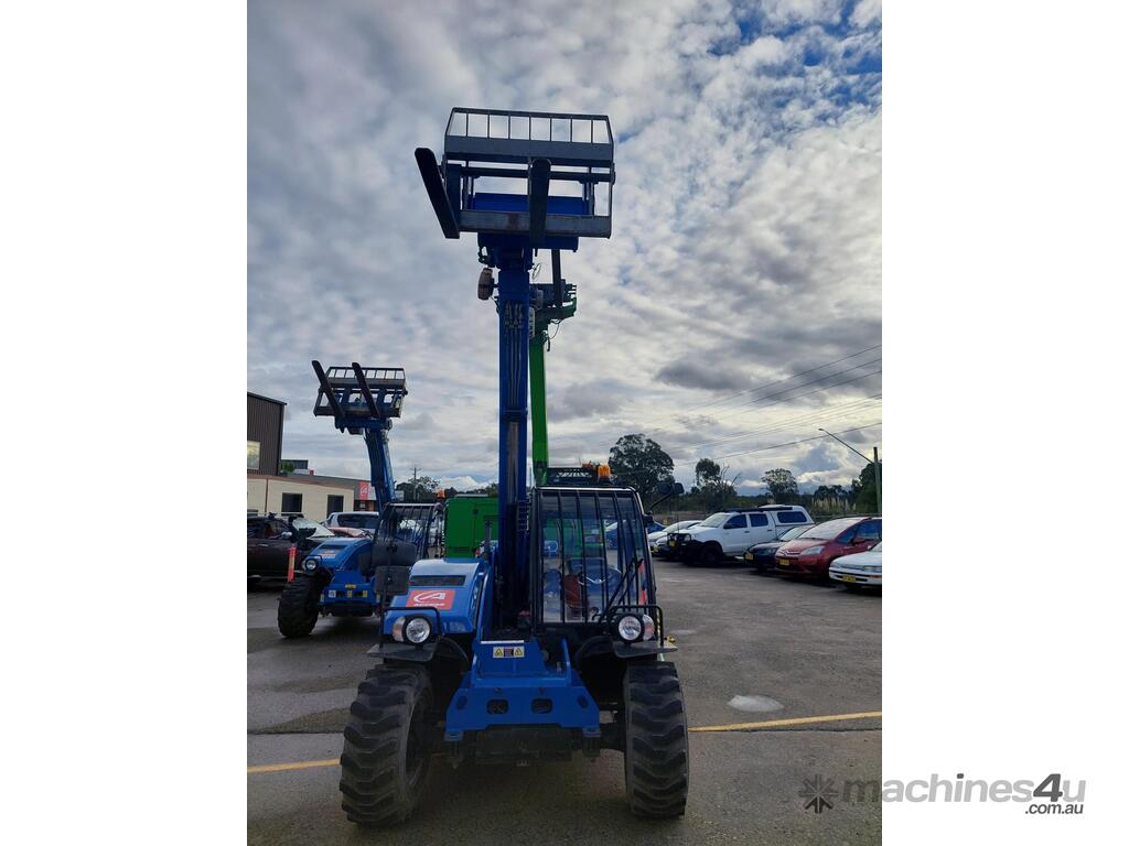 Used 2014 Genie Used 2 5t Genie Telehandler - Good Condition ...