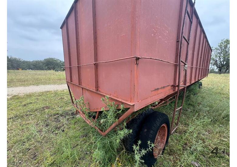 Used Field bin Field Bins in , - Listed on Machines4u