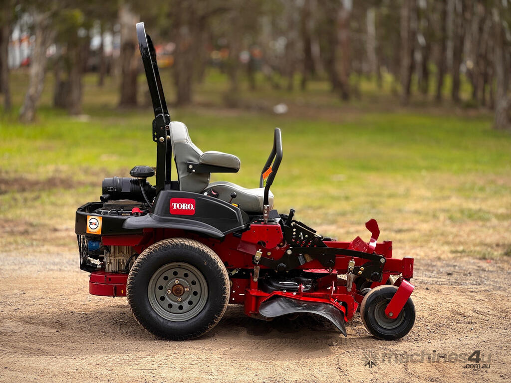 Used 2019 toro Z Master 3000 Zero Turn Mowers (1095952)