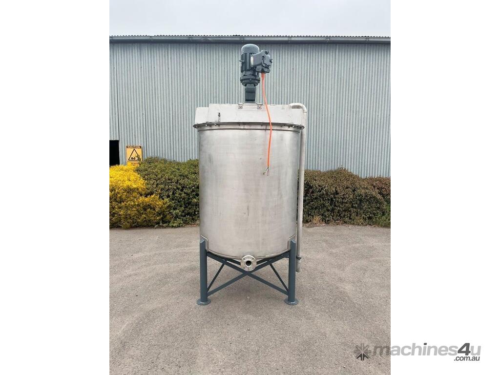 Used ss 1100 Stainless Steel Tanks in , - Listed on Machines4u