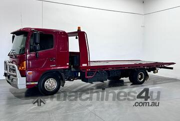 Tilt Tray Trucks for Sale - New & Used Available | Machines4U