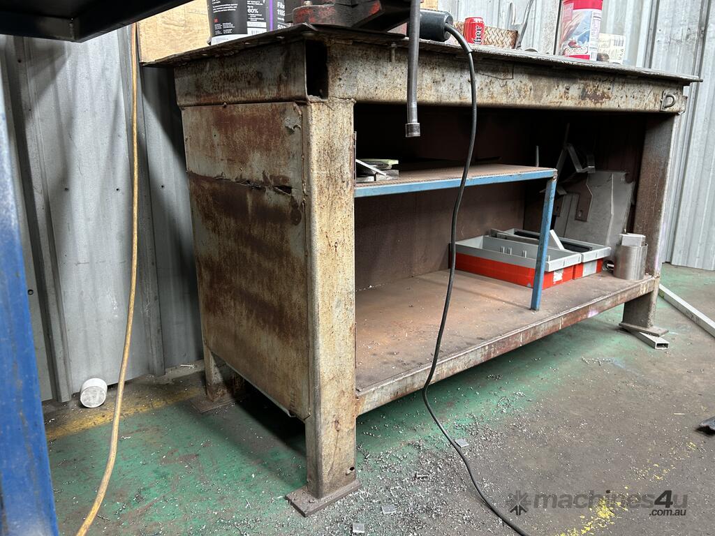 Used Workbench Work Benches (1071853) - Listed on Machines4u