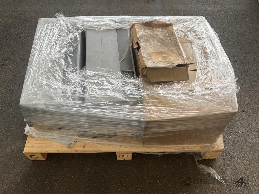 Used Pallet of Variable Speed Drives Including 2 x Danfoss VLT Drives ...
