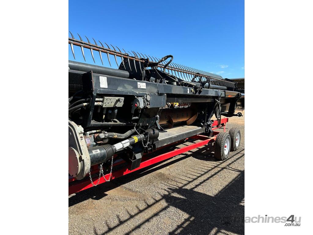 Used 2016 macdon D65 13 7M 45 Draper Front Harvesting (1132253)