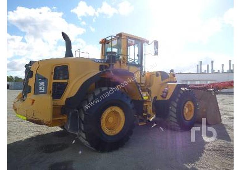 Used 2010 Volvo L250G Wheel Loader in , - Listed on Machines4u