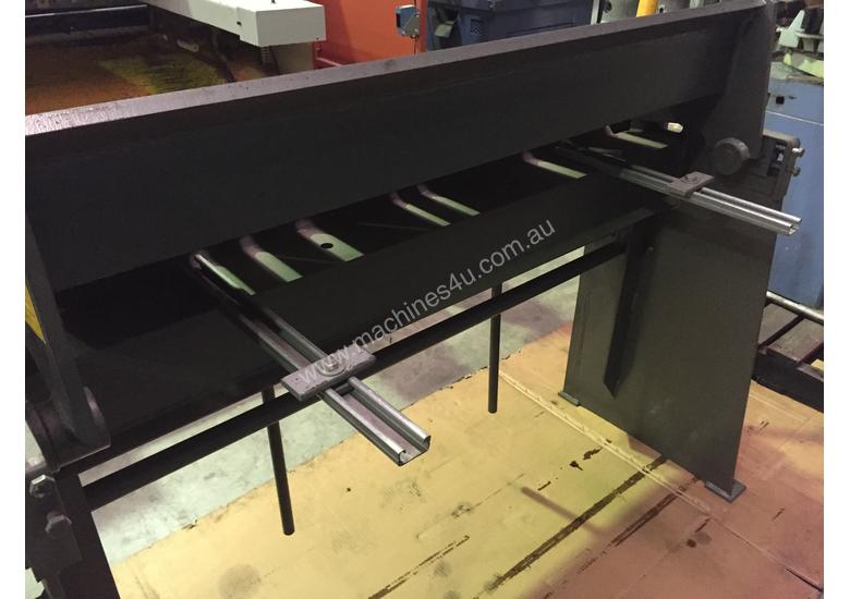 Used keech Used Keech 1250mm x 2mm Pan Brake Folder Pan Brakes ...