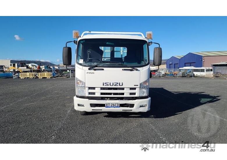 Buy Used Isuzu FRR500 Dual Cab Trucks in , - Listed on Machines4u