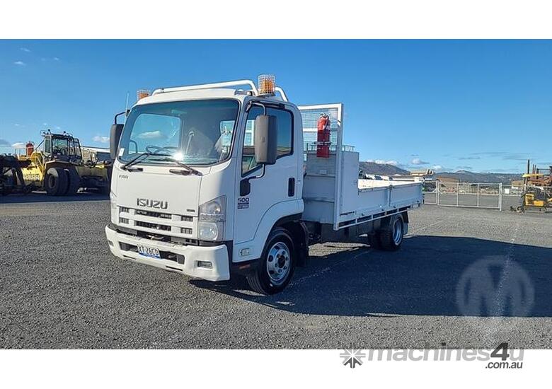 Buy Used Isuzu FRR500 Dual Cab Trucks in , - Listed on Machines4u