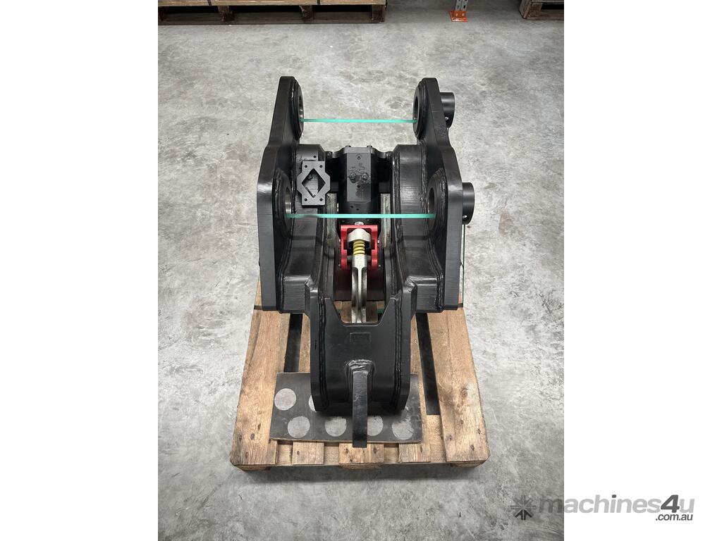 New Wedgelock CS5-270-3 Quick Hitch in YATALA, QLD