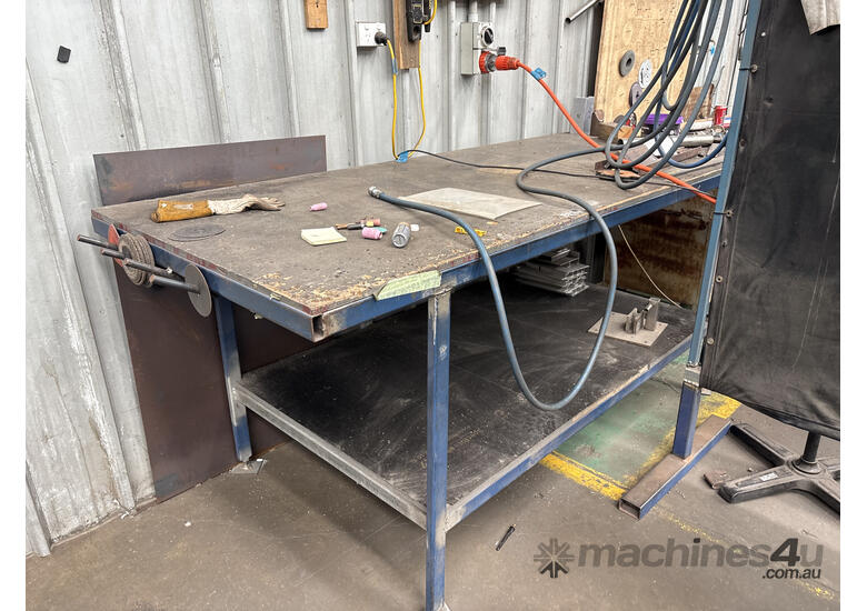 Used Workbench Work Benches (1071854) - Listed on Machines4u