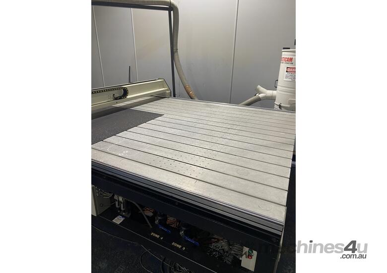 Used 2006 multicam Multicam Flatbed CNC Router 2200x3600mm Fully ...