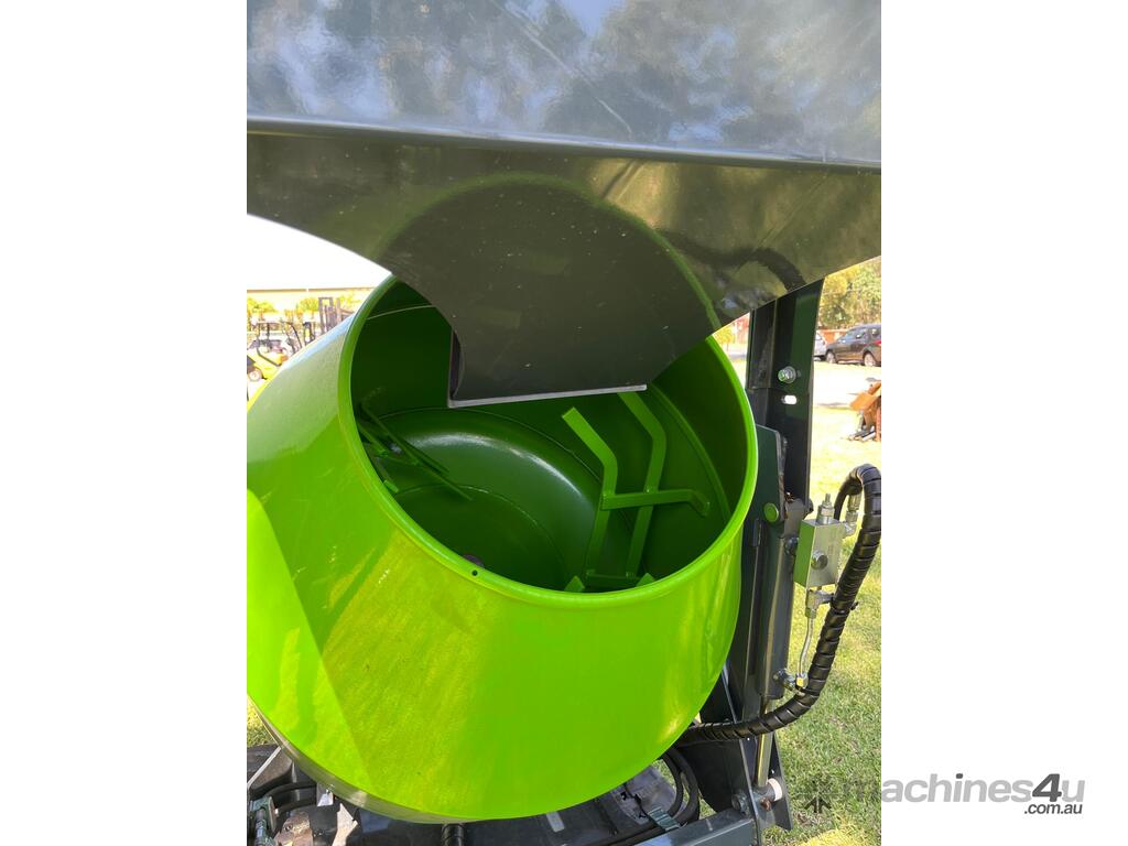 New merlo M8 3TD-EVO Tracked Carrier (999654)