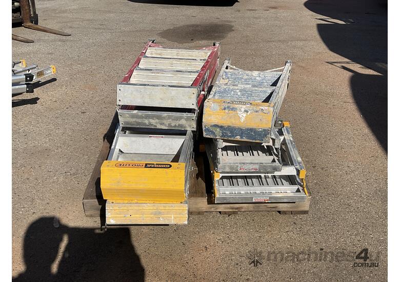 Used Pallet of Assorted Ladders Ladders in , - Listed on Machines4u