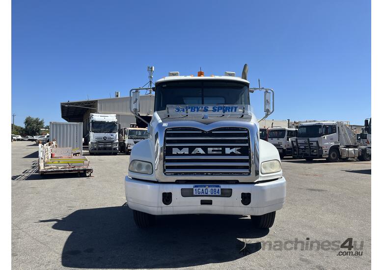 Buy Used 2010 Mack 2010 Mack 6x4 Prime Mover Trucks (1081155) - Listed ...