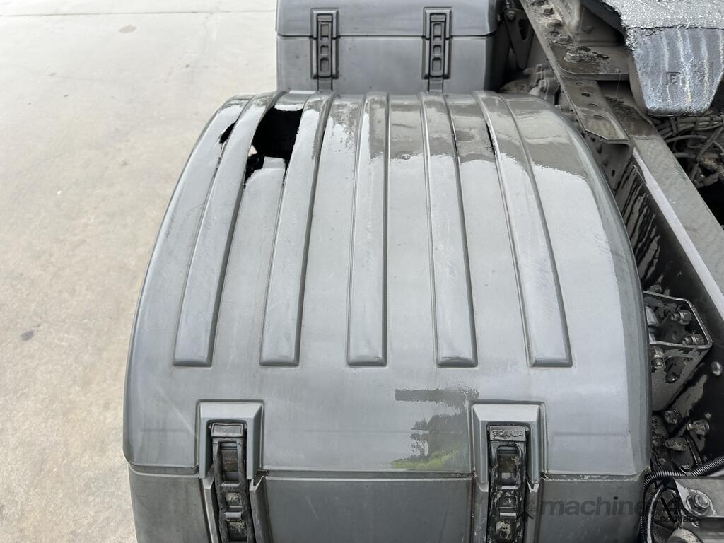 Buy Used scania 2015 Scania R560 V8 6x4 Prime Mover Trucks (1149155)