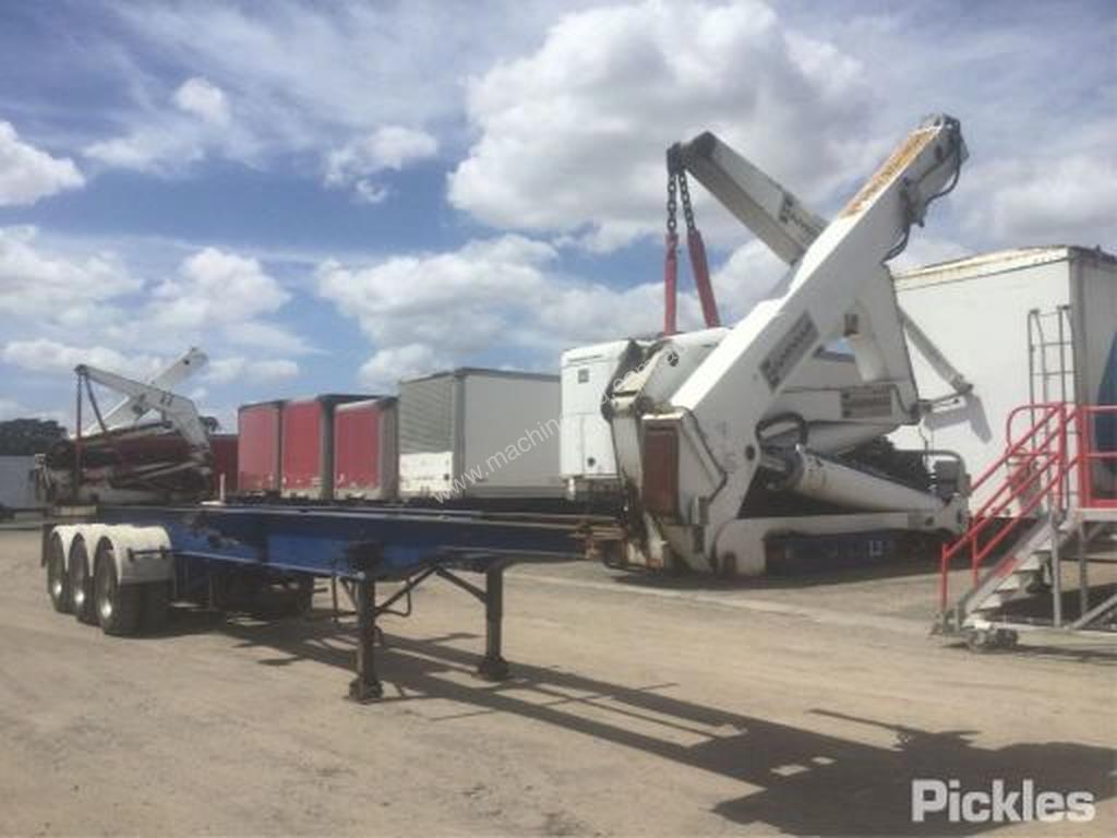 Buy Used hammar 2004 Hammar Trucks in , - Listed on Machines4u