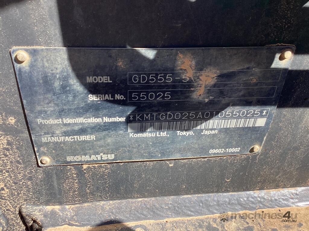 Used 2010 komatsu GD555-5 Grader (1030456)