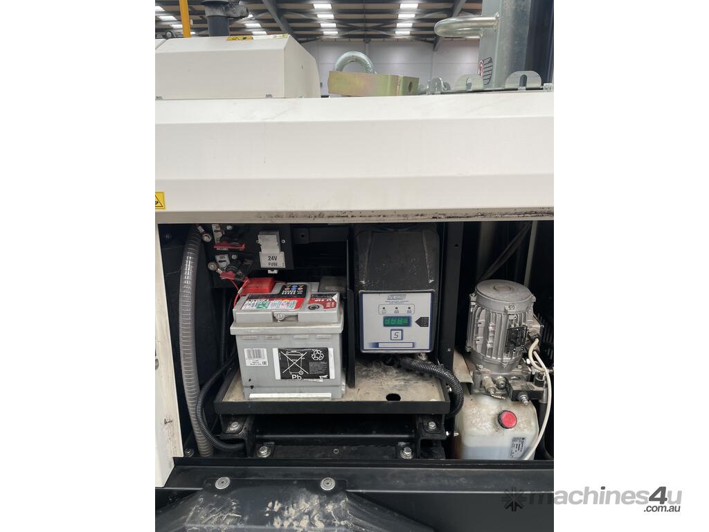 New generac VT Hybrid 4x120 Solar Lighting Towers in KEILOR PARK, VIC