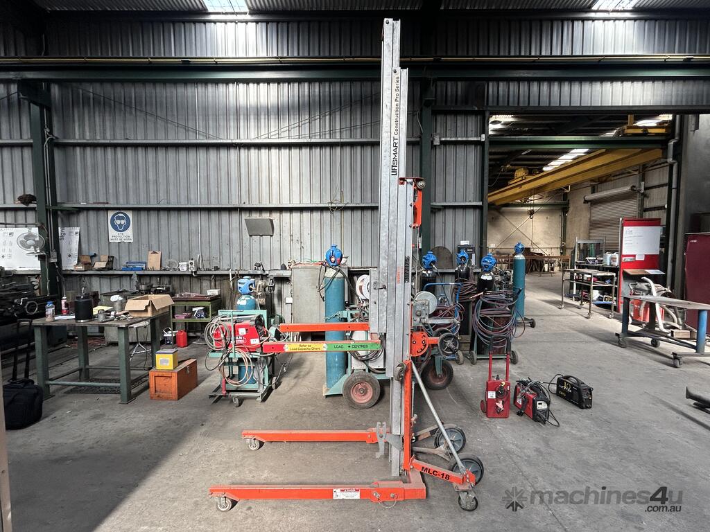 Used Liftsmart Material Lifter (1150456) - Listed on Machines4u