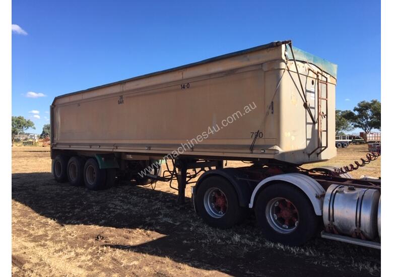 Buy Used Hamlex HAMELEX tipper trailer Enclosed Trailers in , - Listed ...