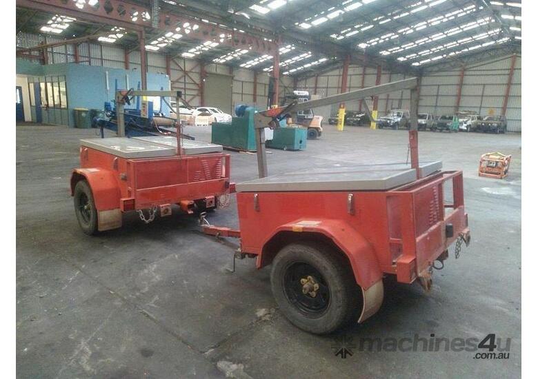 Used Custom Custom Traffic Light Traffic Trailer in , - Listed on ...