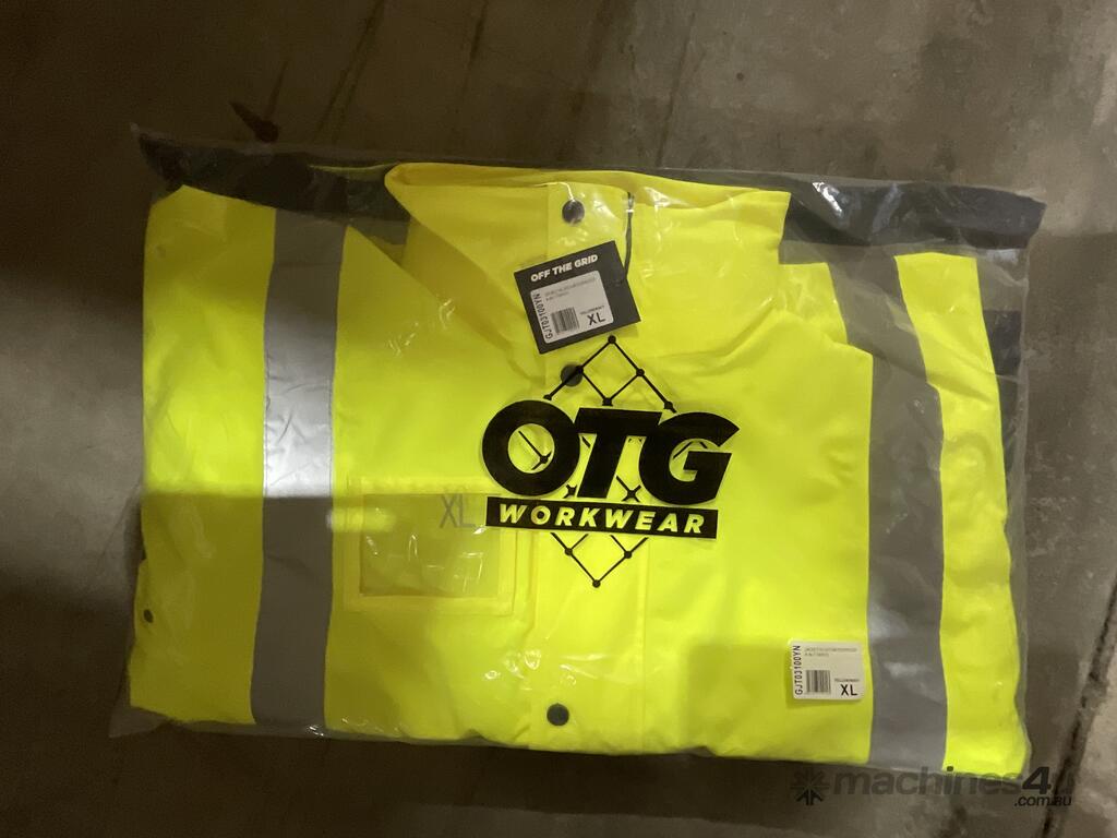 Used 9x Boxes OTG 4 in 1 Jackets (1098657)
