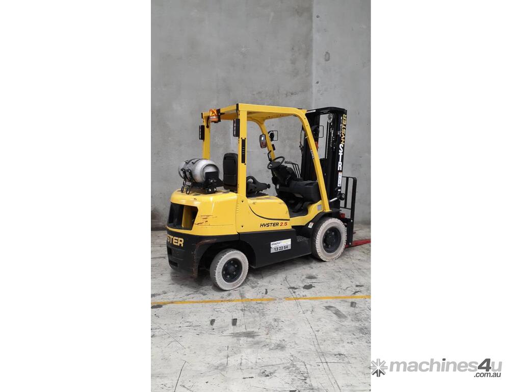 Used 2022 hyster H2 5XT Forklifts and Stackers (1204757)
