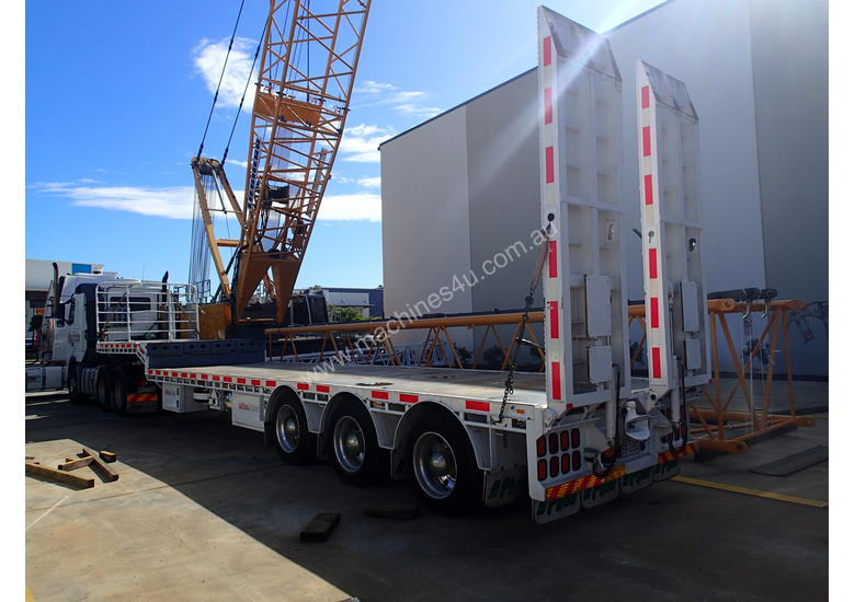 Buy Used 2014 ophee 2004 Drop Deck Trailer in , - Listed on Machines4u