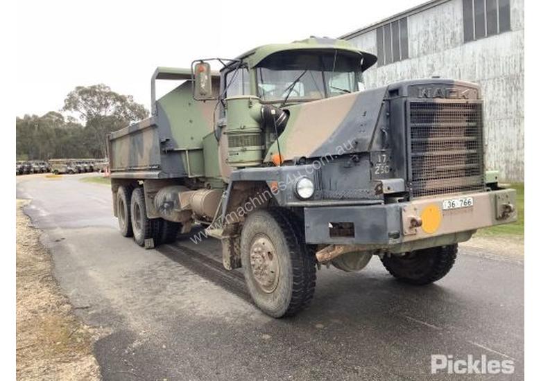 Used Mack 1985 Mack 6x6 NIL Tractors in , - Listed on Machines4u