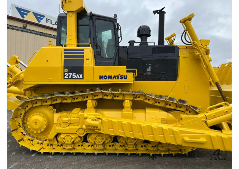 Used 2013 komatsu D275AX-5 Dozer in , - Listed on Machines4u