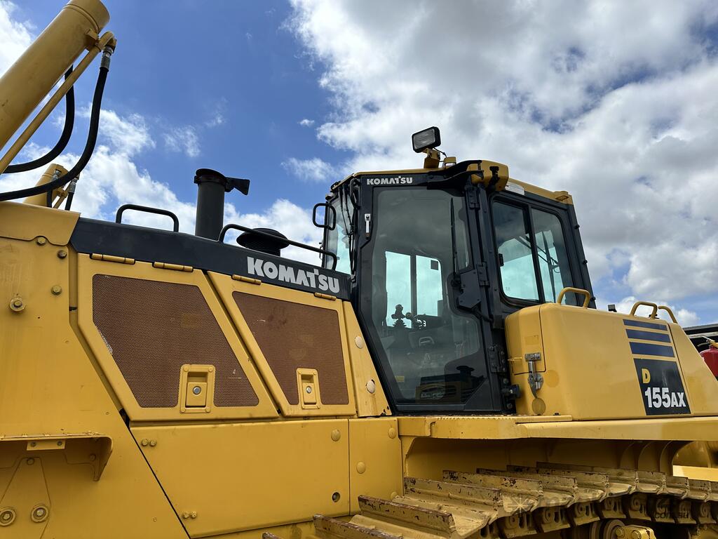 Used 2017 komatsu D155AX-7 Dozer (955857)