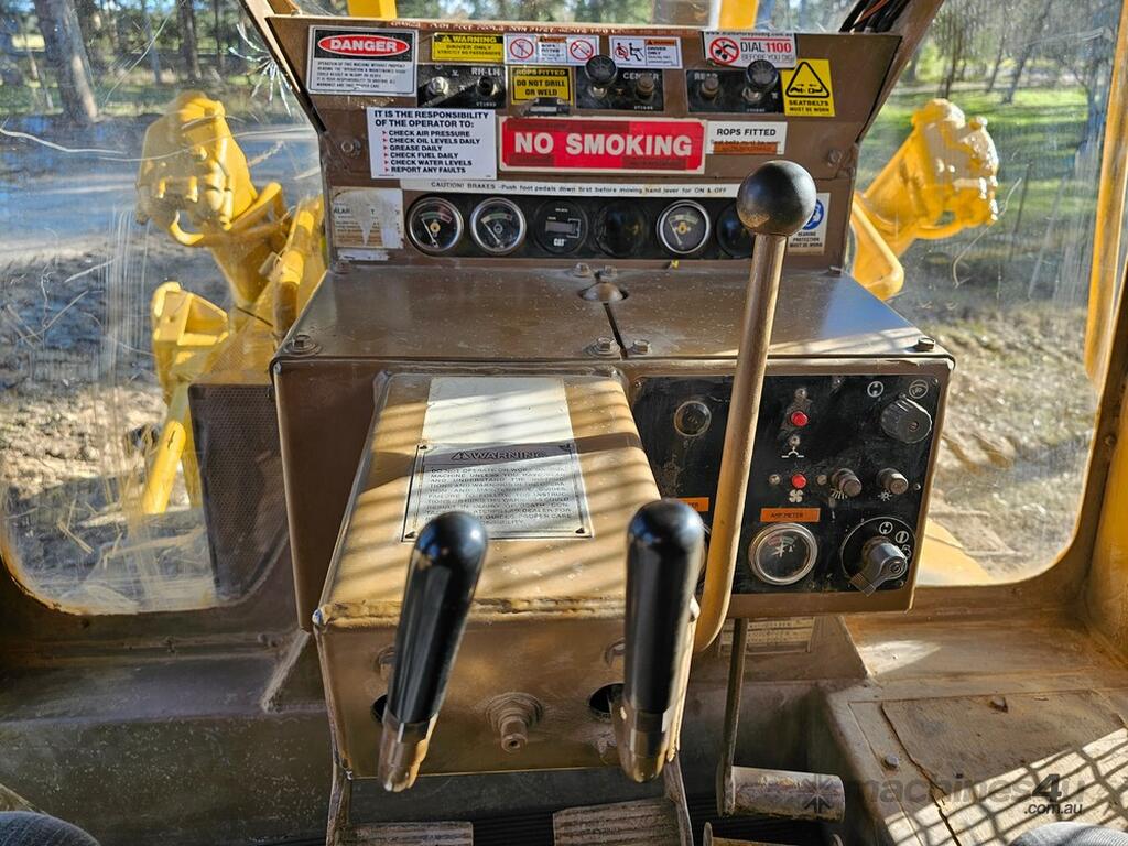 Used 1985 Caterpillar D7G Dozer (1005158)