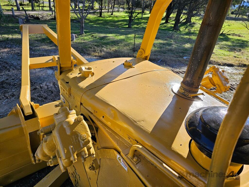 Used 1985 Caterpillar D7G Dozer (1005158)