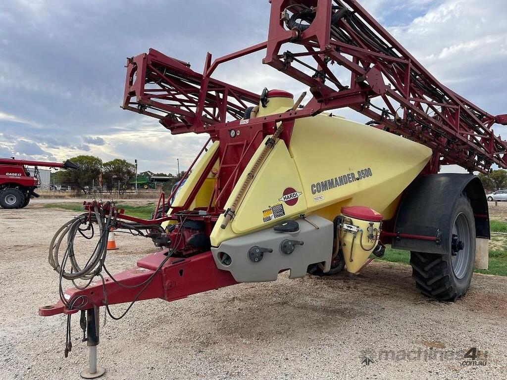 Used 2017 hardi 2017 HARDI COMMANDER 8536 TRAILING SPRAYER Boom Sprayer ...