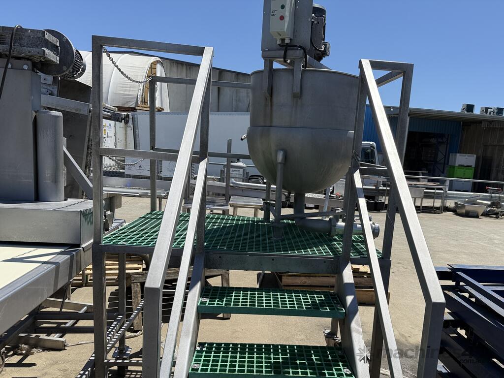 Used stainless steel Mixer Jacketed 740mm dia x 600mm high Platform ...