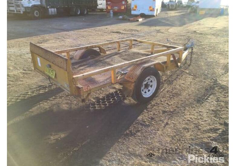 Buy Used B & M Trailer 2007 B M Trailer Flat Top Trailer in , - Listed ...